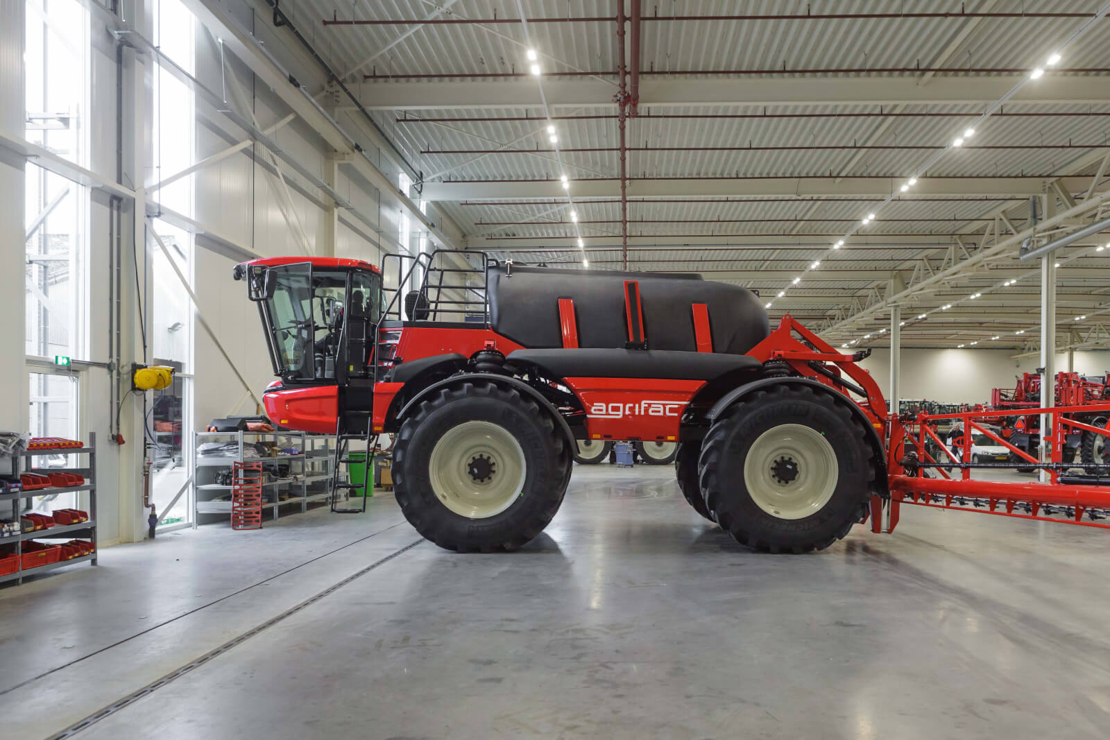 Agrifac Launch – Endurance II is a High Tech Offensive – Sprayers 101