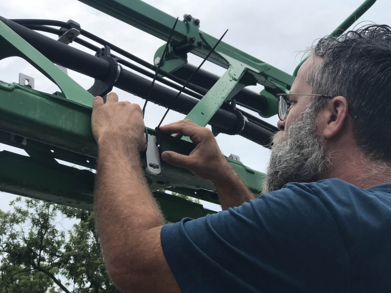 Beluga Drop Hoses in Corn: Utility and Return on Investment – Sprayers 101