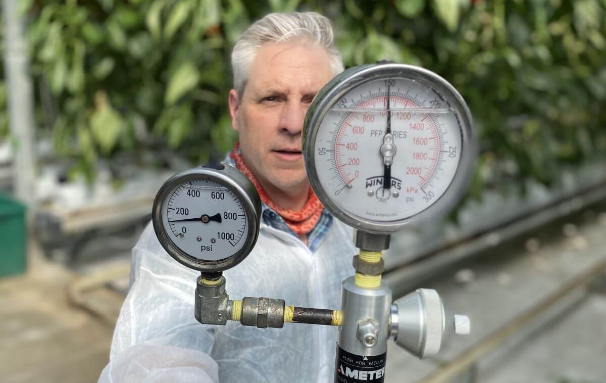 Optimizing a Greenhouse Vegetable Sprayer – Sprayers 101